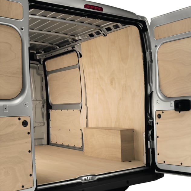 PEUGEOT Boxer: la furgoneta de negocios de combustión