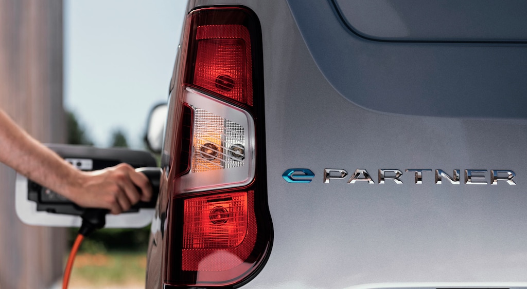PEUGEOT Partner